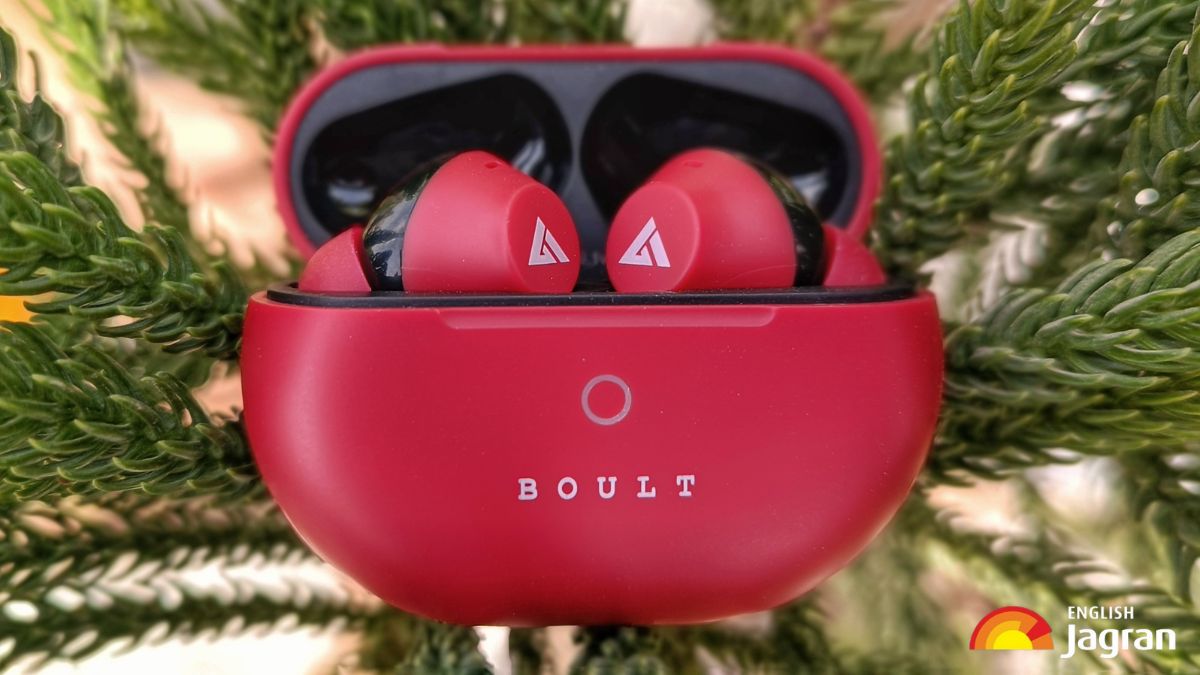 Boult W40 Review: Premium Looking TWS Made For Bass Lovers